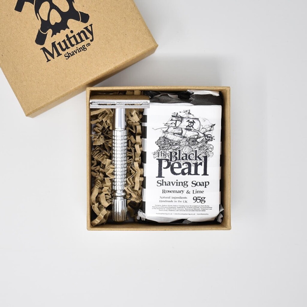 Mutiny Safety Razor with Rosemary & Lime Soap: Sustainable Shaving Kit